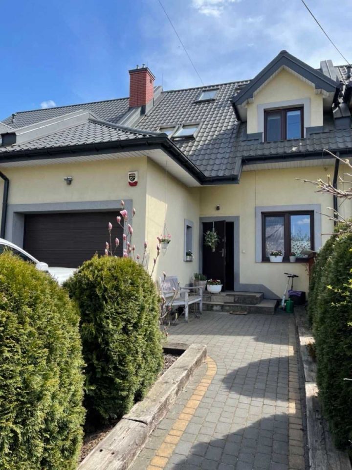 Dom Sulejówek, ul. Sienkiewicza, bez pośrednika - 142 m2