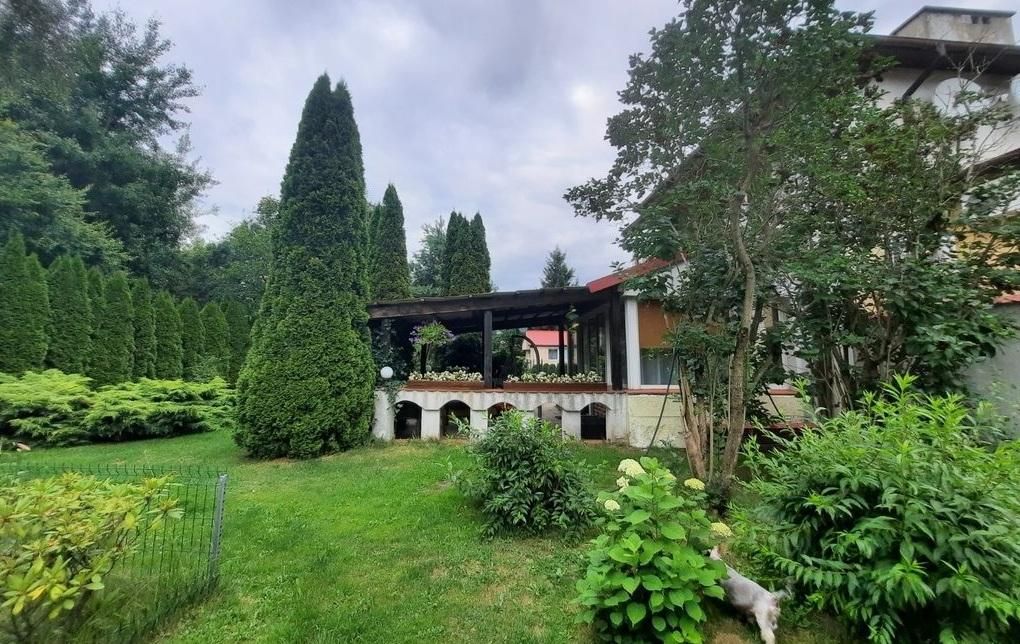 Dom Rozalin, ul. Parkowa, bez pośrednika - 210 m2