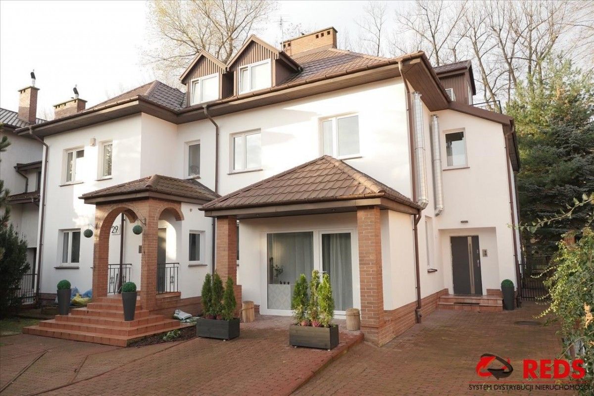 Dom Warszawa, ul. Ludwika Kondratowicza - 567 m²