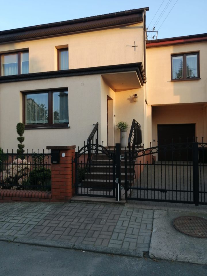 Dom Konin, ul. Hubala, bez pośrednika - 150 m²