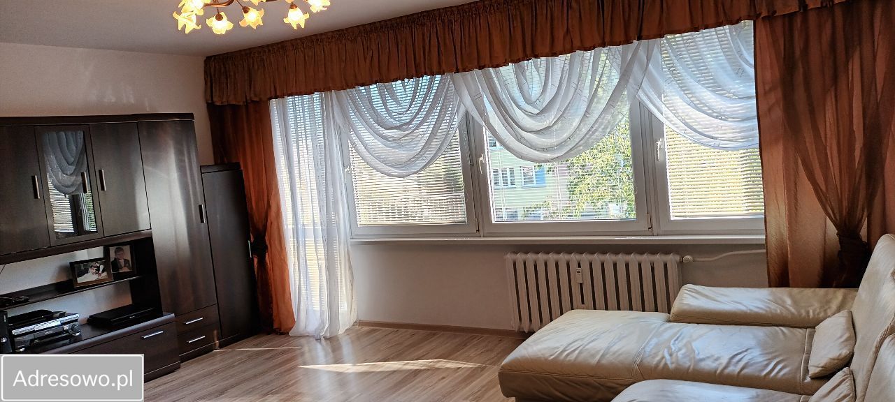 Mieszkanie Stryków, ul. Stary Rynek, bez pośrednika - 49 m²