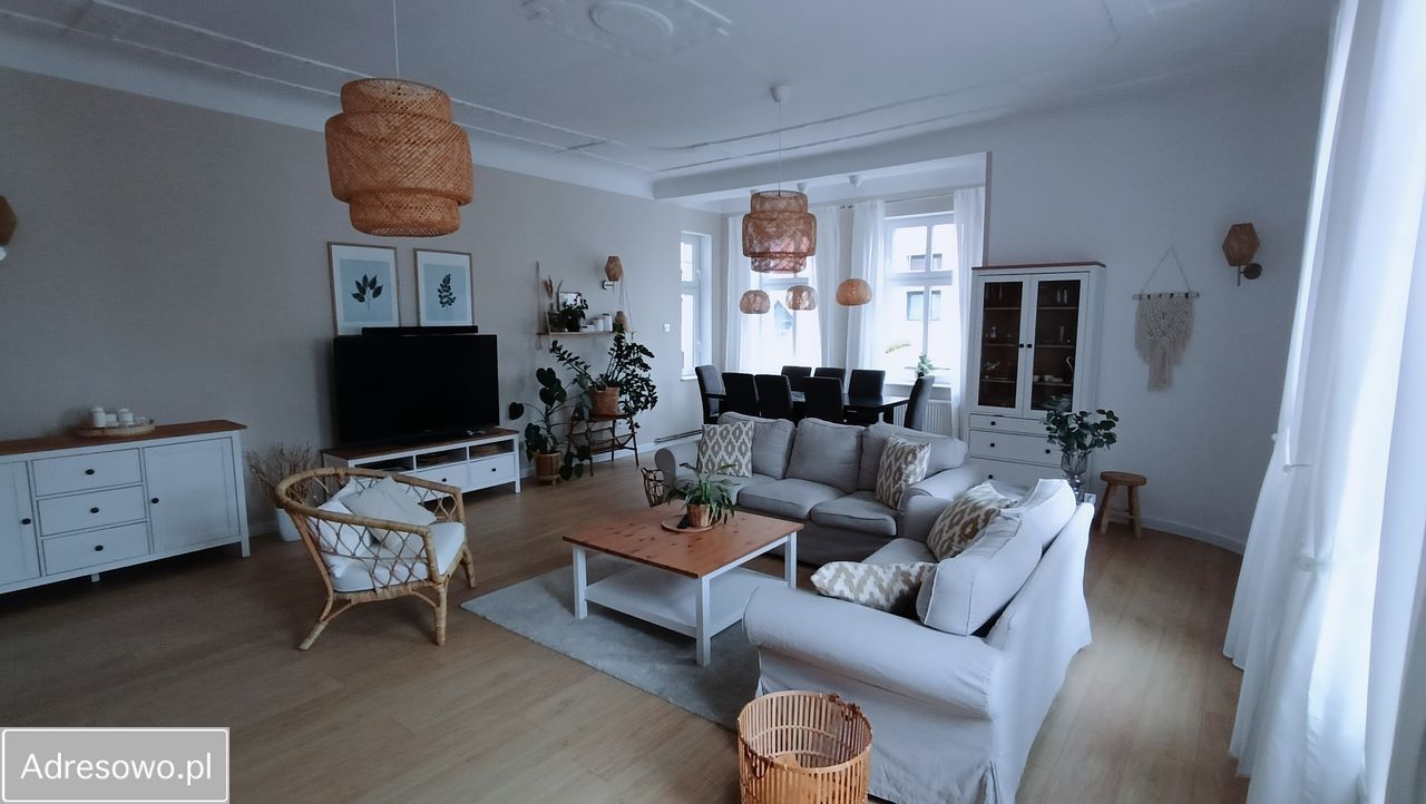 Mieszkanie Szczecinek, pl. Wolności, bez pośrednika - 122 m² - 855 000 zł